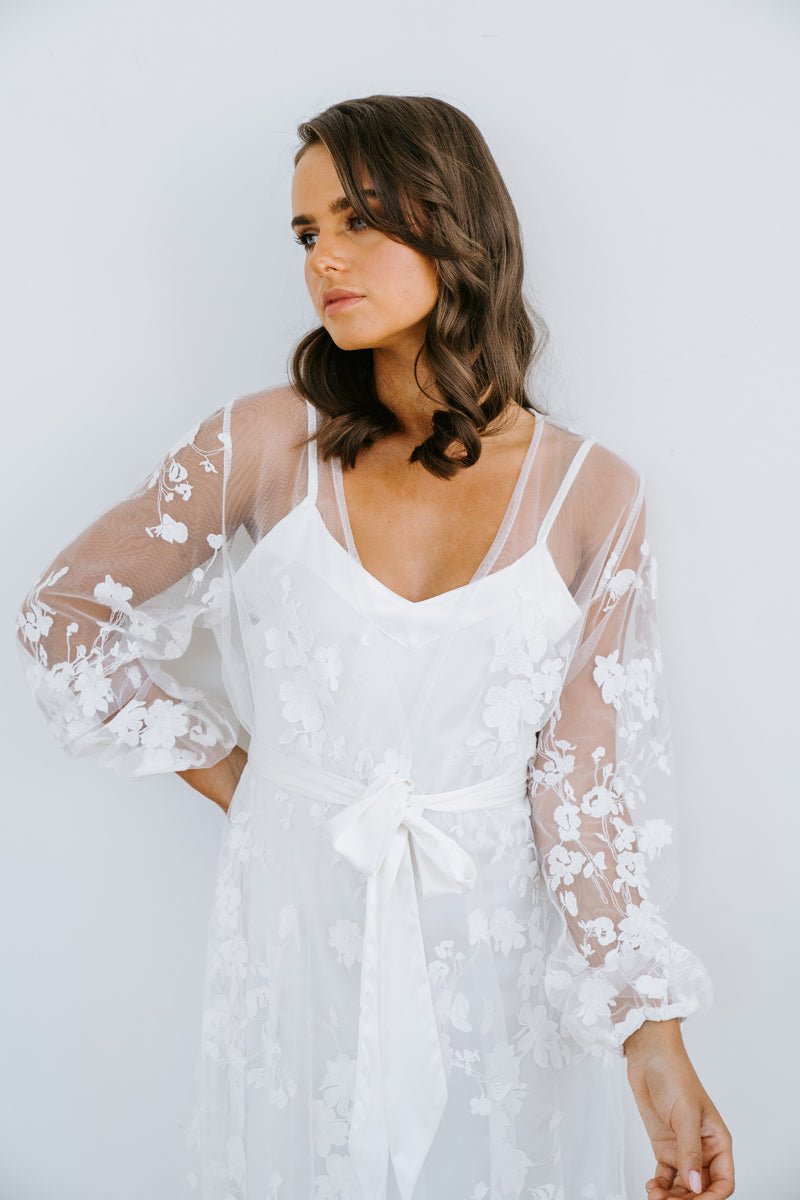 Alex Floral Lace Maxi Robe | Bridesmaid Robes | Lace Trim Robe | White ...